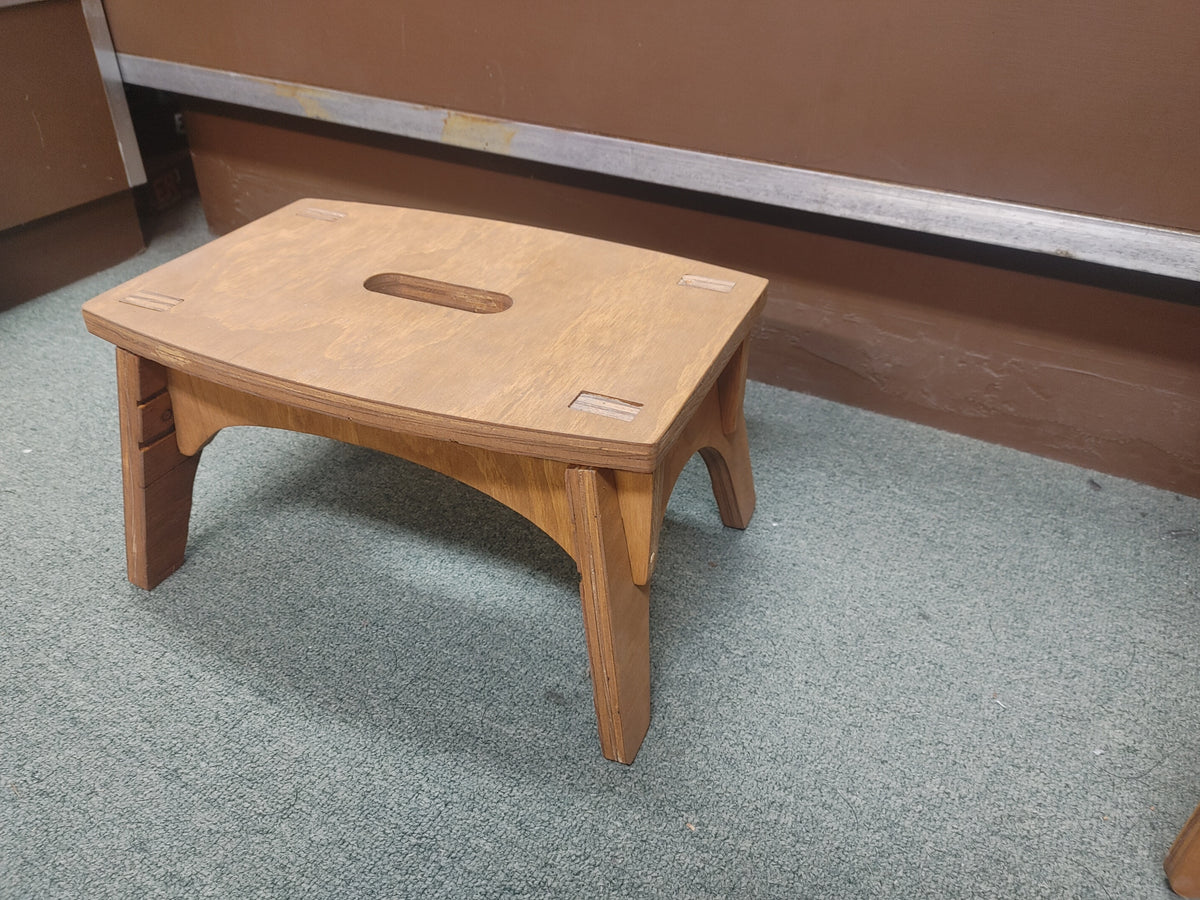 Step Stool - Wood – Susie's Archery